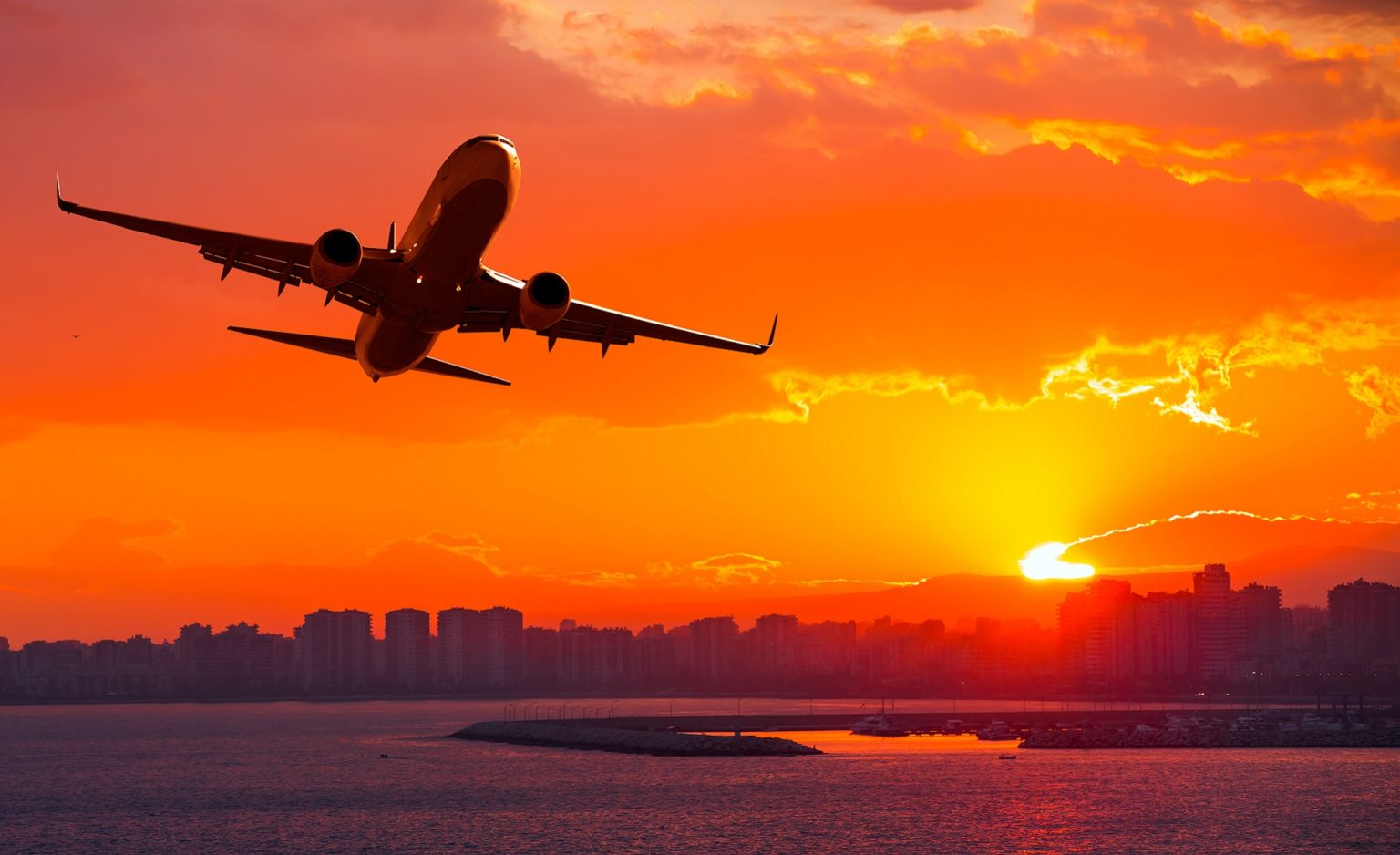 Commercial Aviation Is Amazingly Safe–Even On A 737-MAX - SportsInsider.com