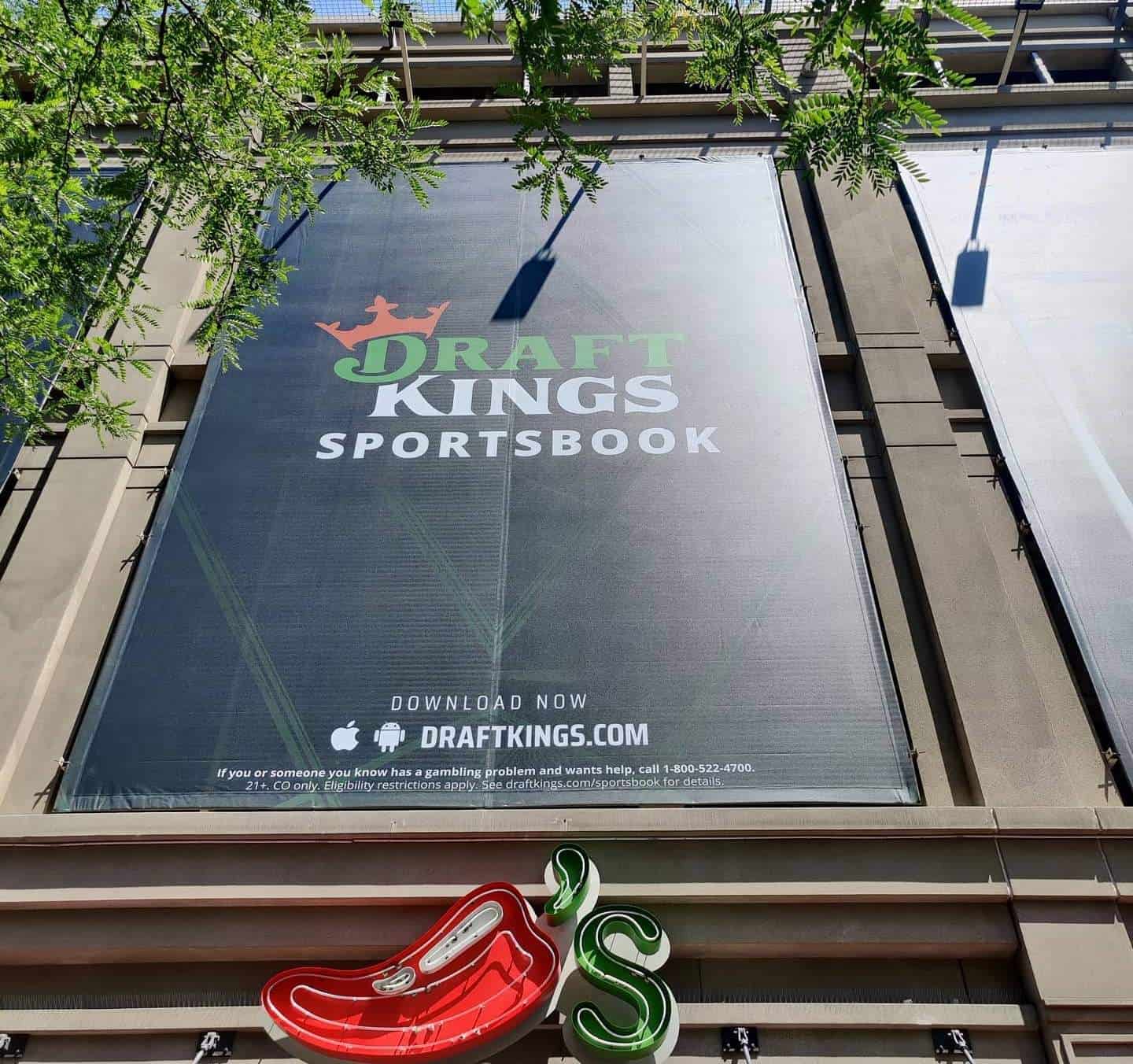 UFC In Partnership Deal With DraftKings - SportsInsider.com