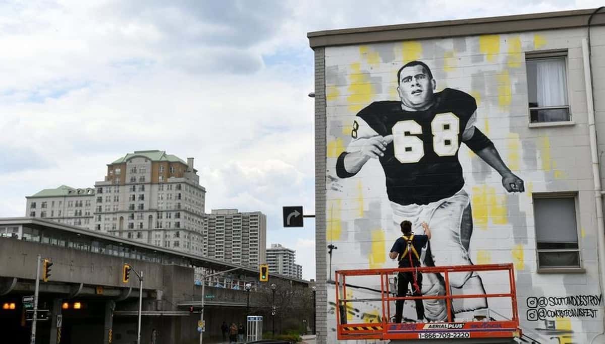 Legit Canadian Football Legend Angelo Mosca Dead At 84 - SportsInsider.com